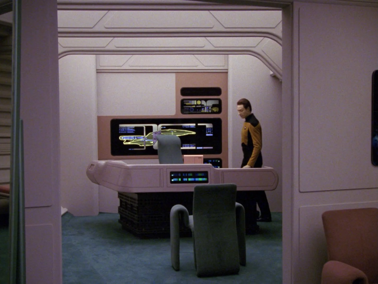 Ribbon Chair by Steve Leonard for Brayton International — Star Trek ...