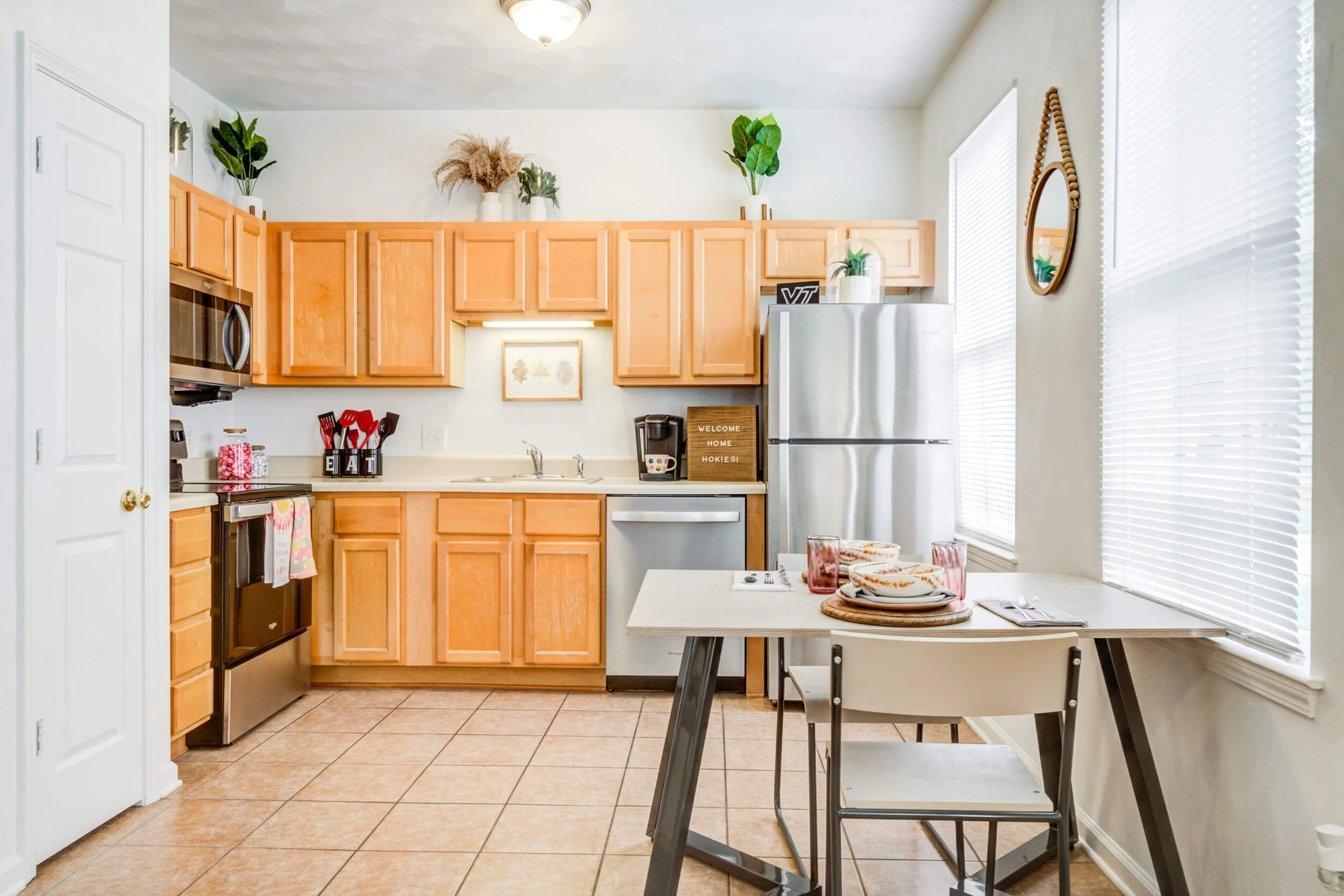 Gallery | Off-Campus Apartments — Maple Ridge Townhomes