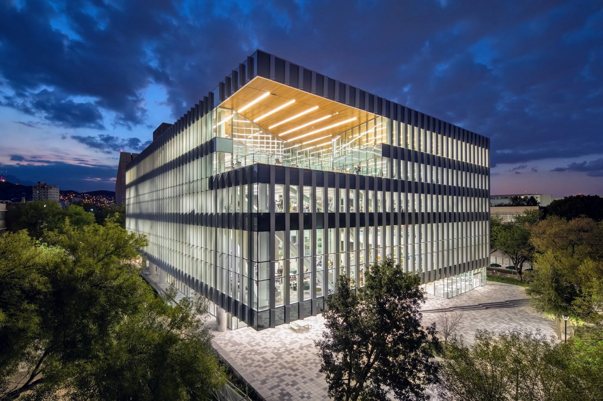 TEC Monterrey Library — Studio NYL