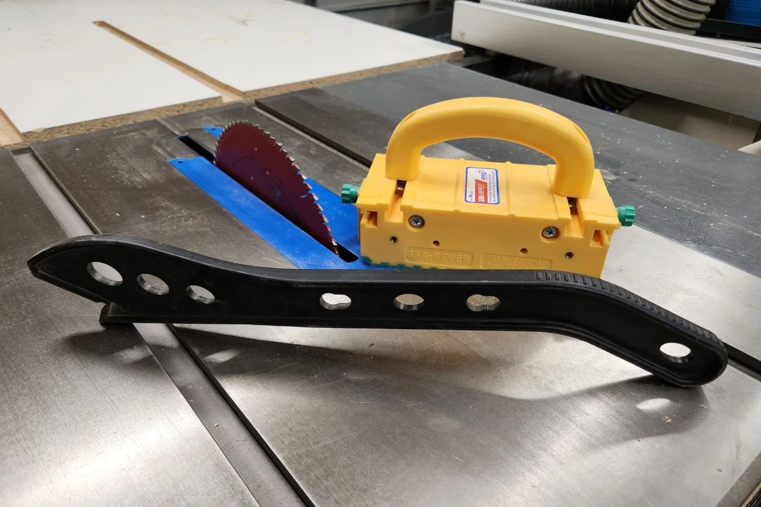 Best Push Sticks For A Table Saw (2024) — Tyler Brown Woodworking