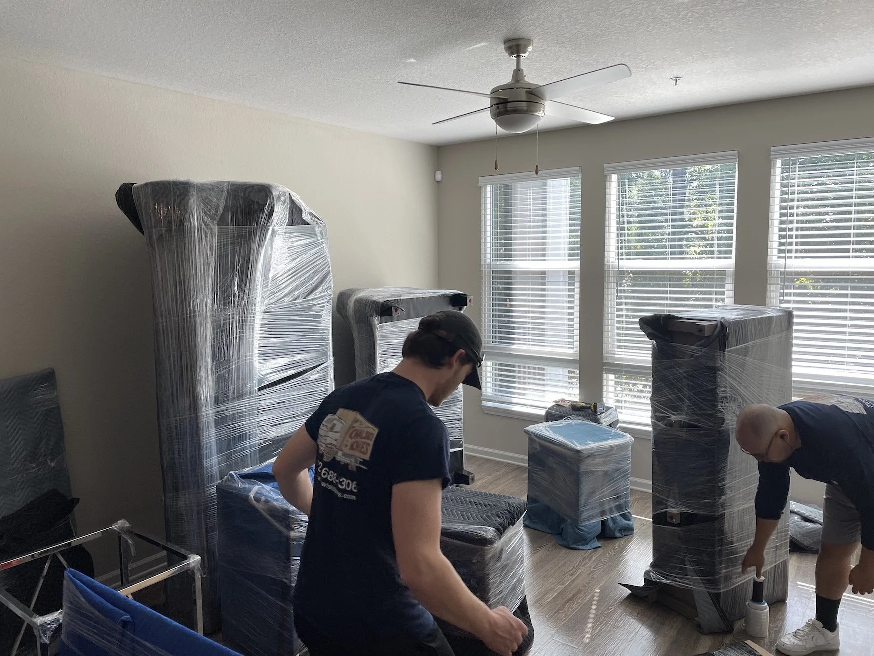 A Mover's Tips for Moving Out for the First Time — Kowalski Moves