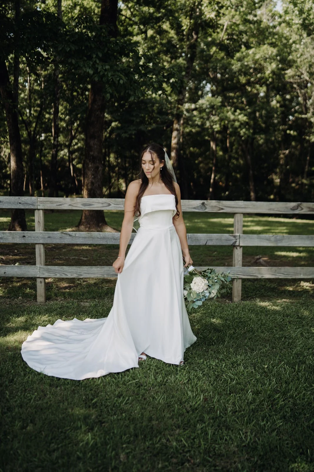 Beautiful Spring Wedding at Bella Terra Estate | Hannah and Easton ...