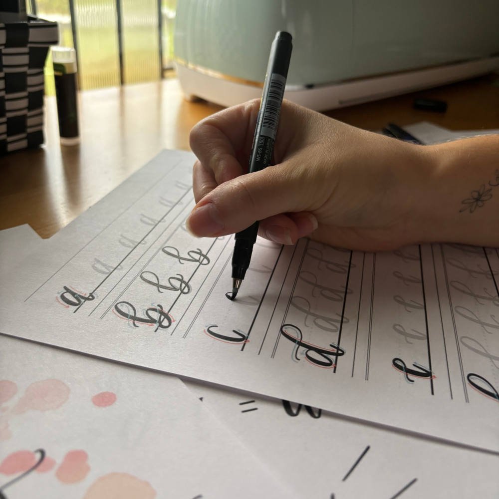 Understanding Calligraphy Guidelines & Typography