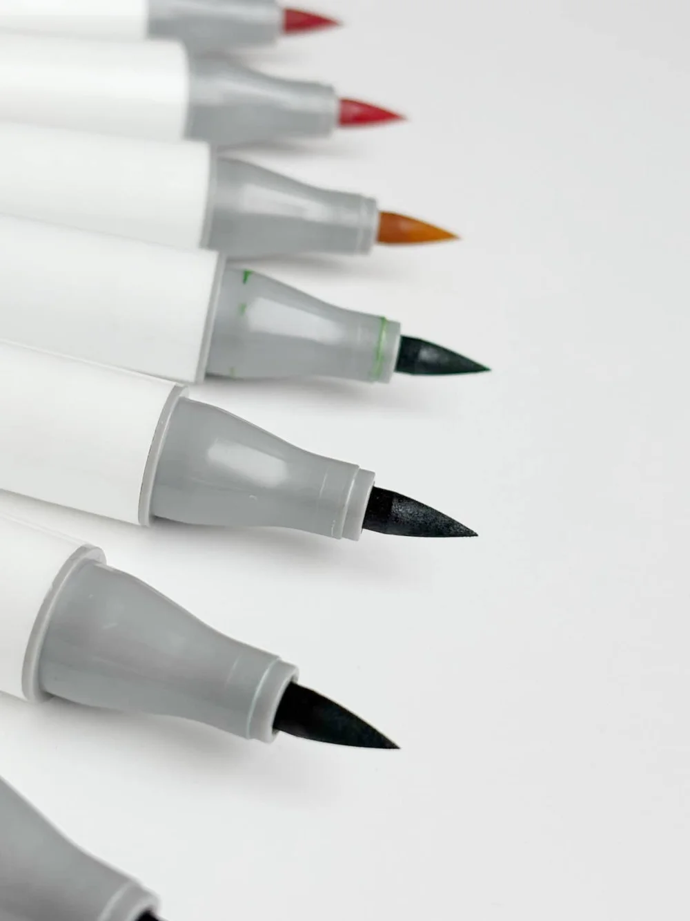 How to Choose the Best Calligraphy Pen