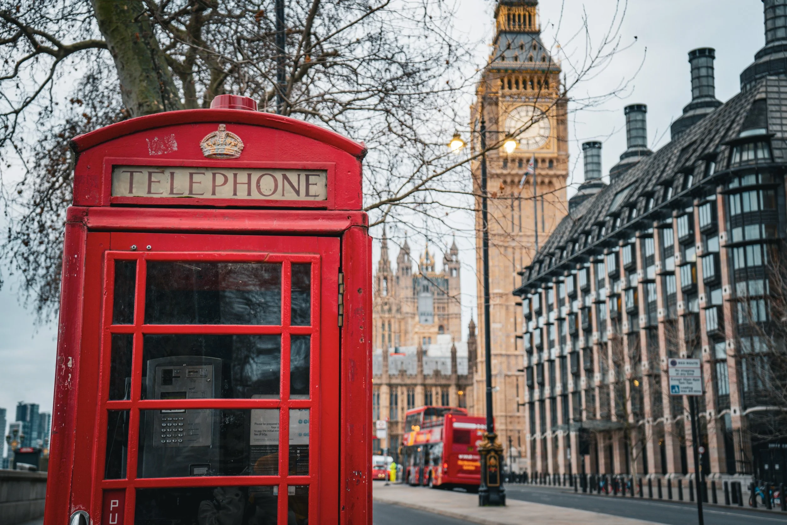 Top London-based Bloggers to Follow — Naturally by Chloe