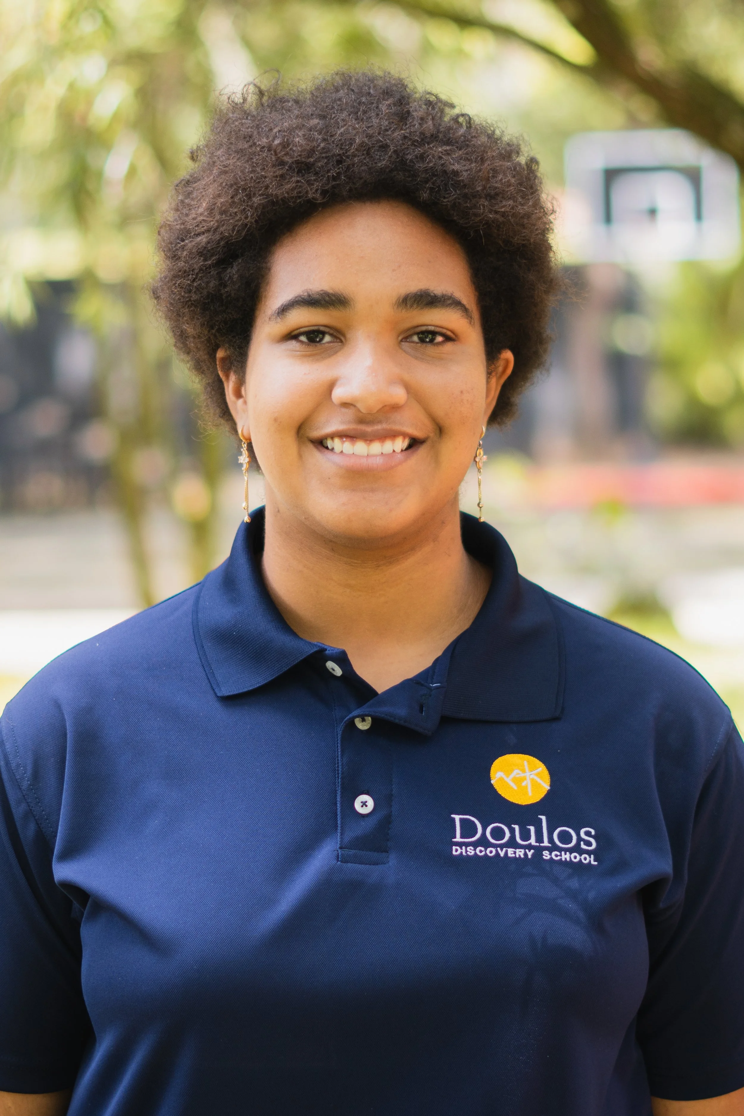 Empleados — Doulos Discovery School