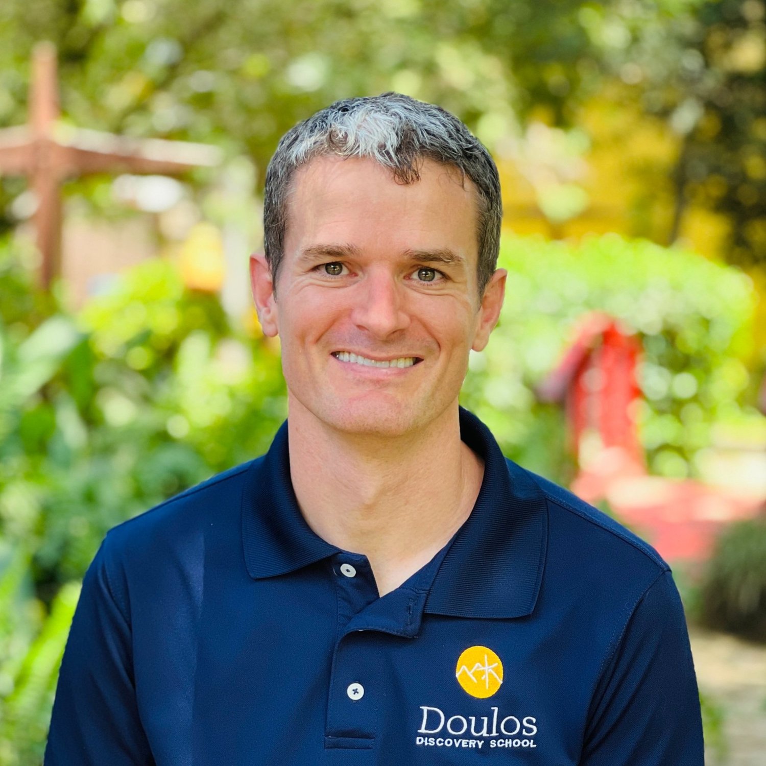 Serve Here — Doulos Discovery School