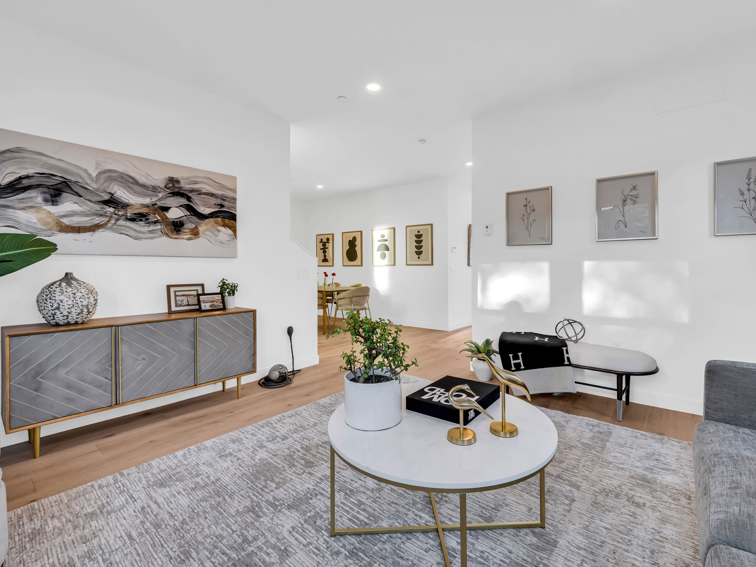 Canada's Real Estate Photography & Video - Realty Studios