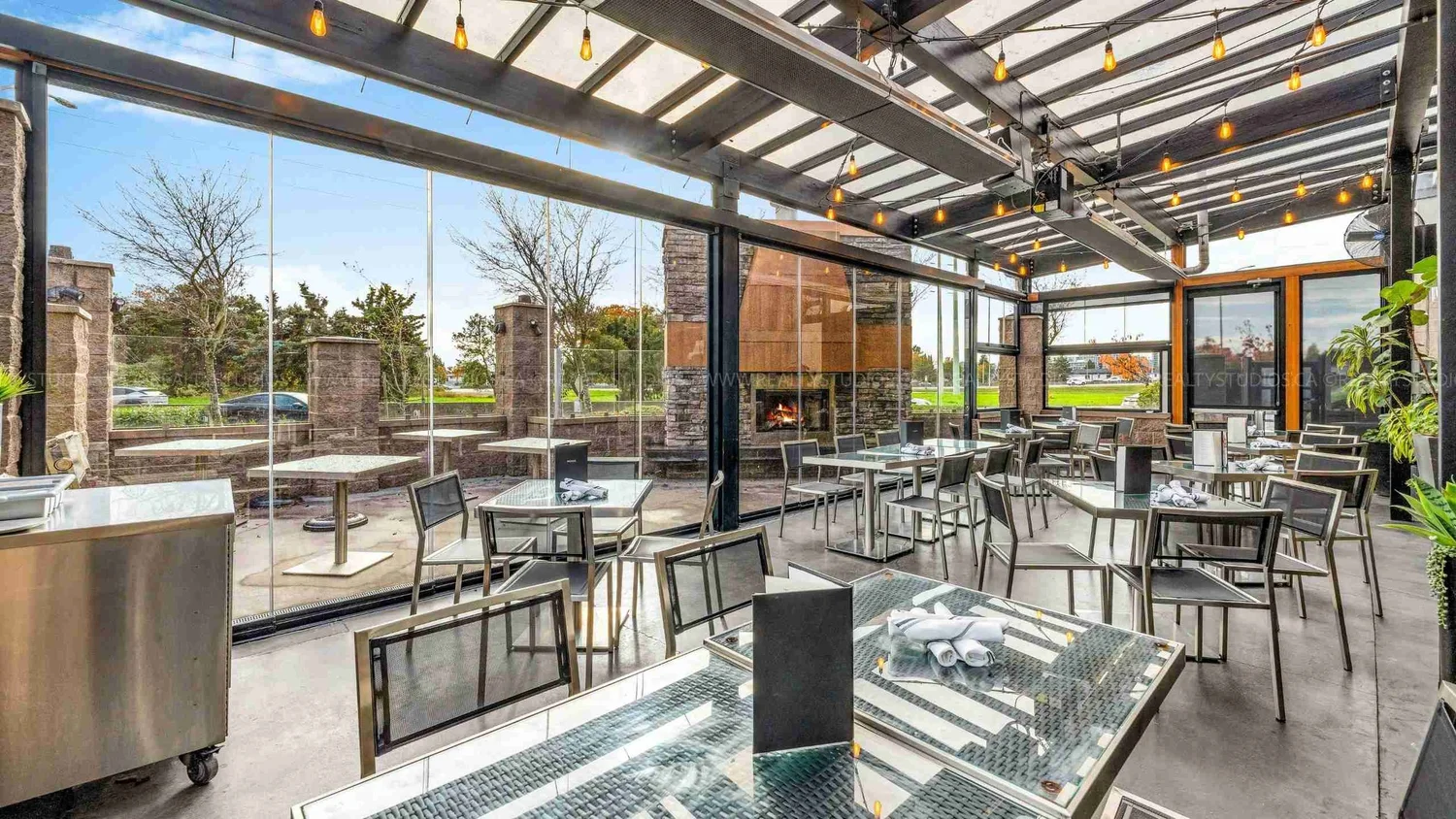 Canada's Real Estate Photography & Video - Realty Studios