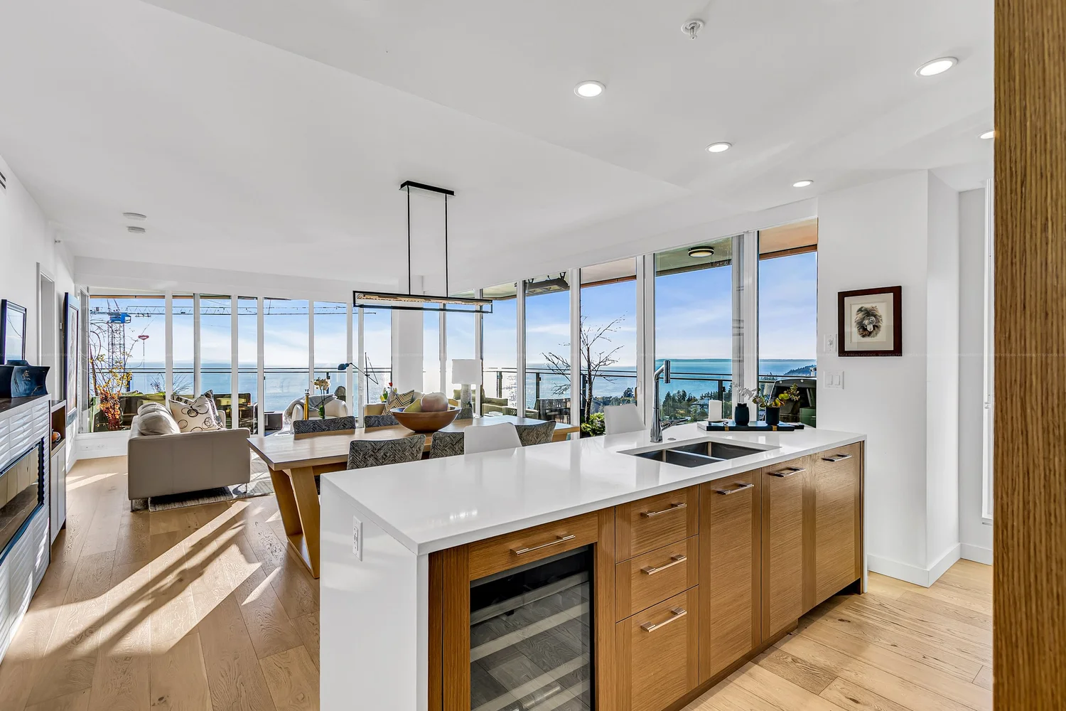 Canada's Real Estate Photography & Video - Realty Studios