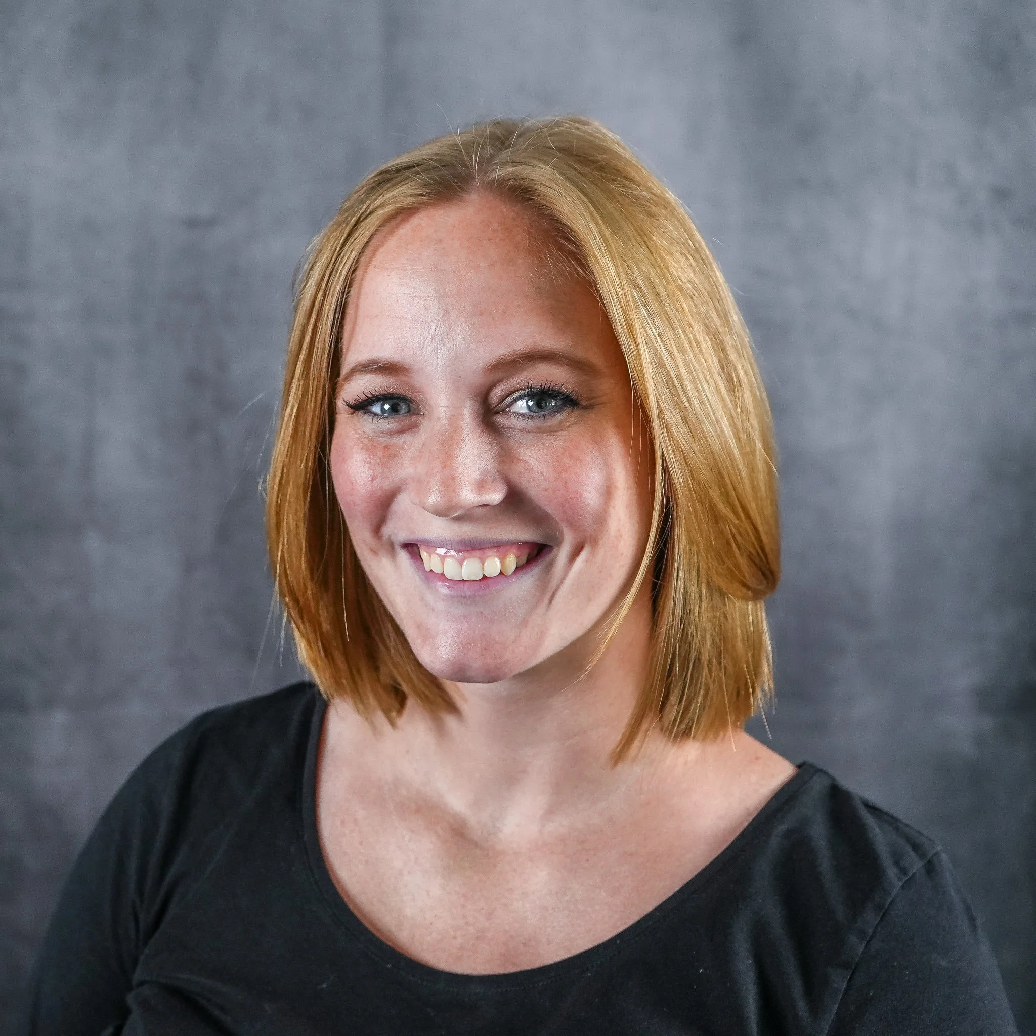 Lizz Clark's Instagram, Twitter & Facebook on IDCrawl