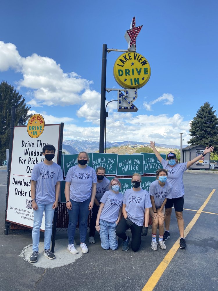 Job Openings — Lakeview Drive In