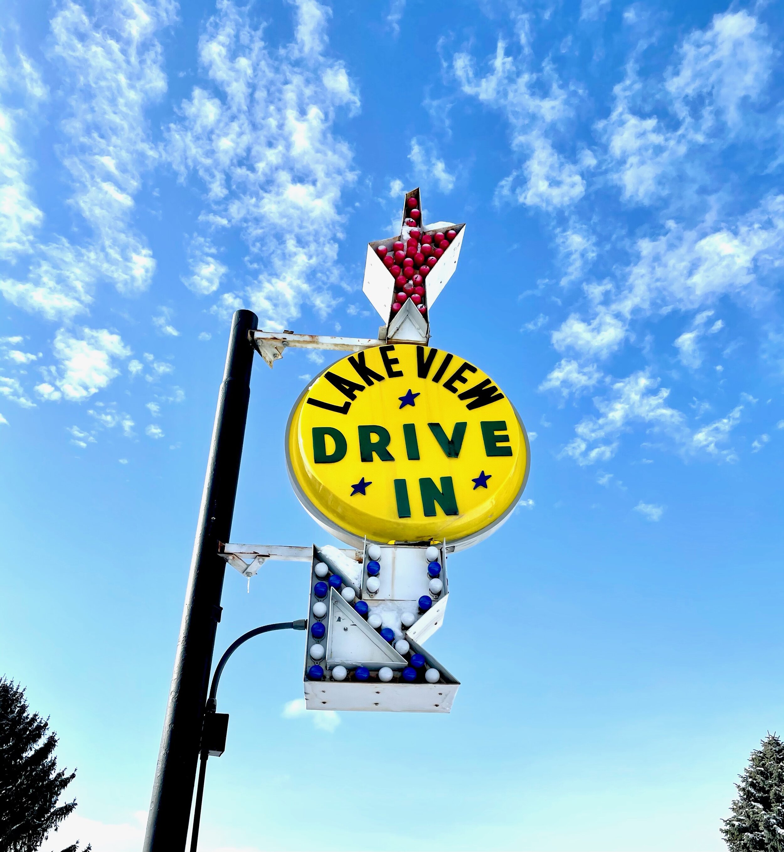 Job Openings — Lakeview Drive In