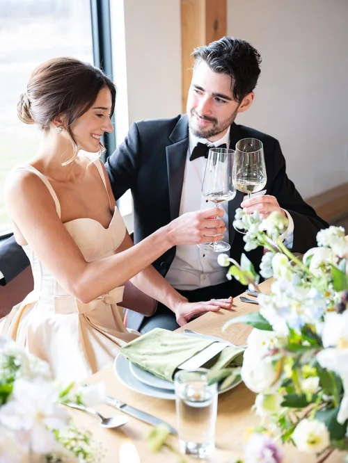 Modern Meets Classic Wedding Ideas — BETH CHAPMAN STYLING