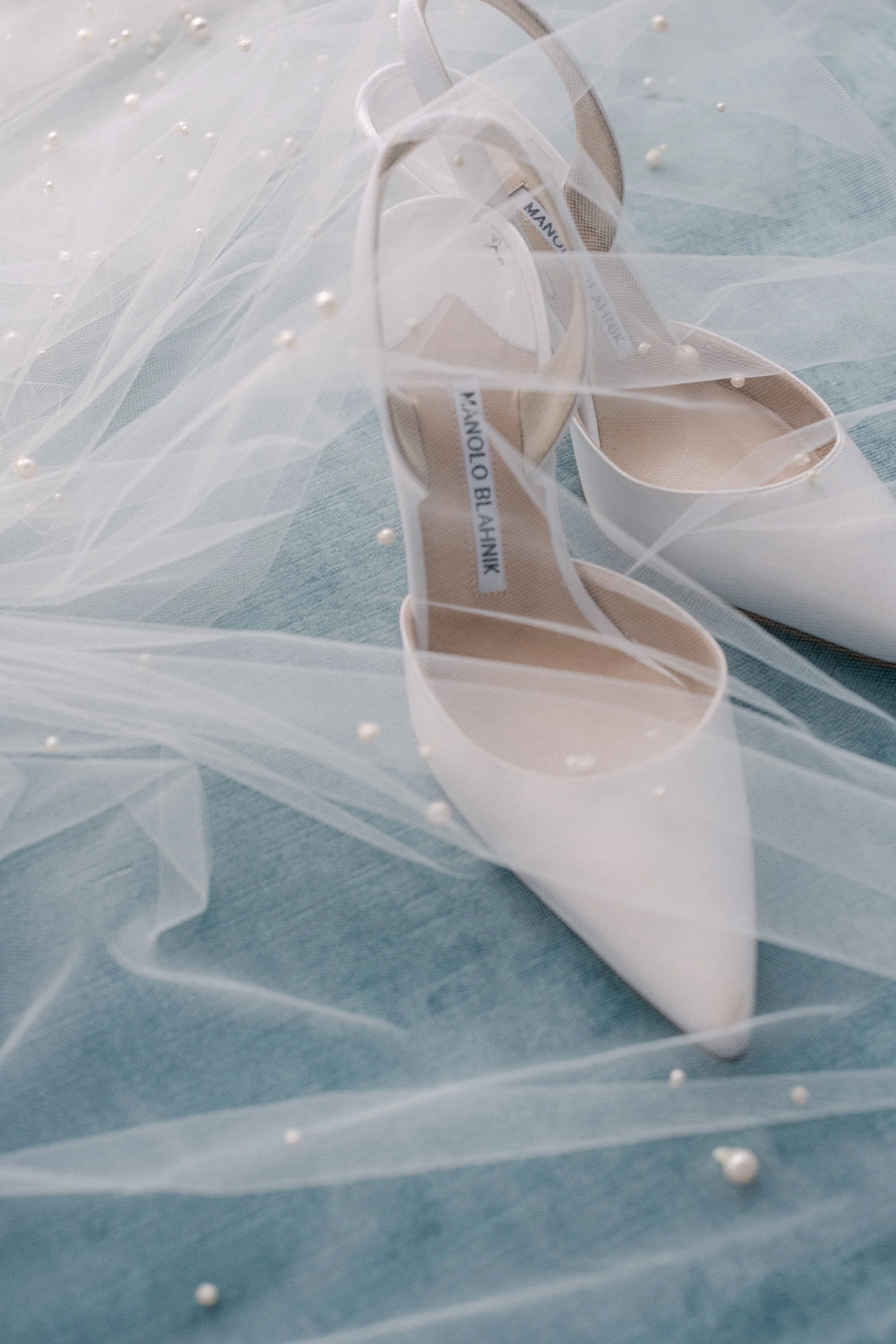 Bridal Styling For Classic Cape Cod Fall Wedding — BETH CHAPMAN STYLING