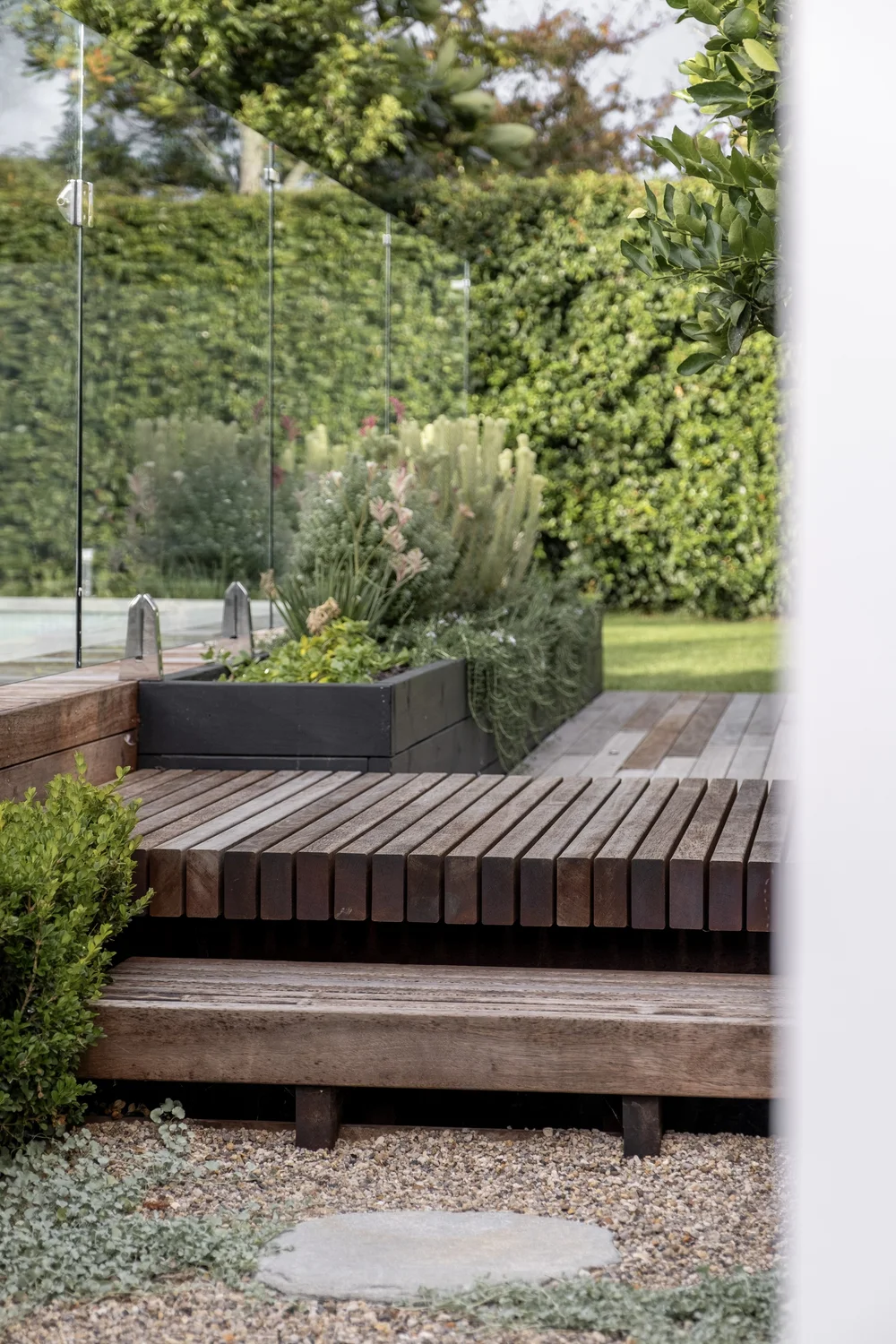 A perfectly proportioned plunge pool with built in spa and spa cover ...