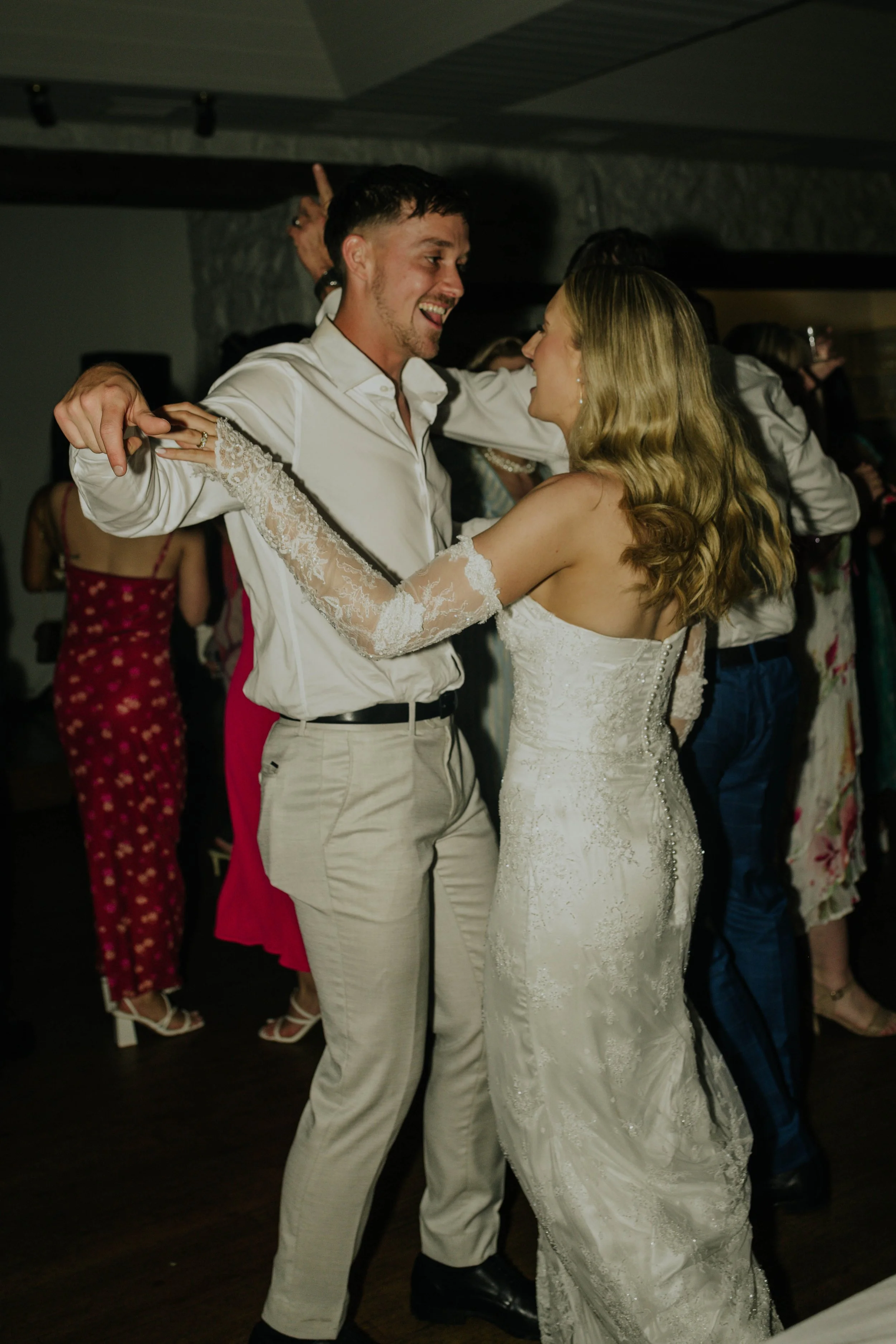 WEDDINGS — Eloise Bickle