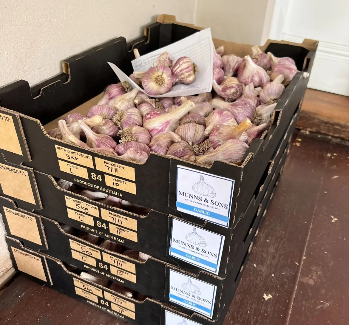 Garlic Supply WA — Munns & Sons Farm