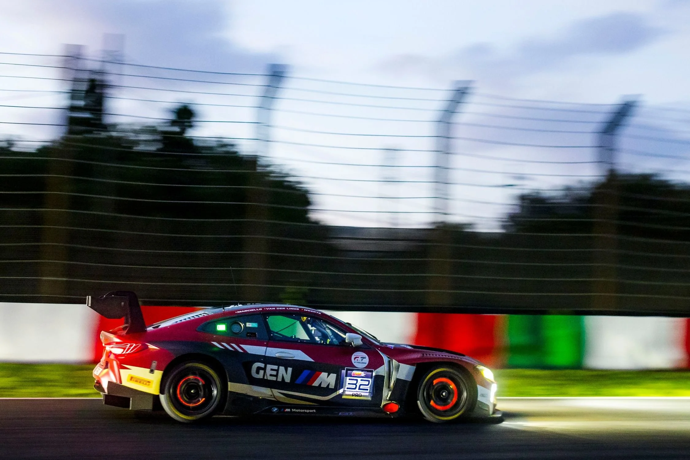Mercedes-AMG GT3 front row at Bathurst 12 hours — Car Racing Reporter