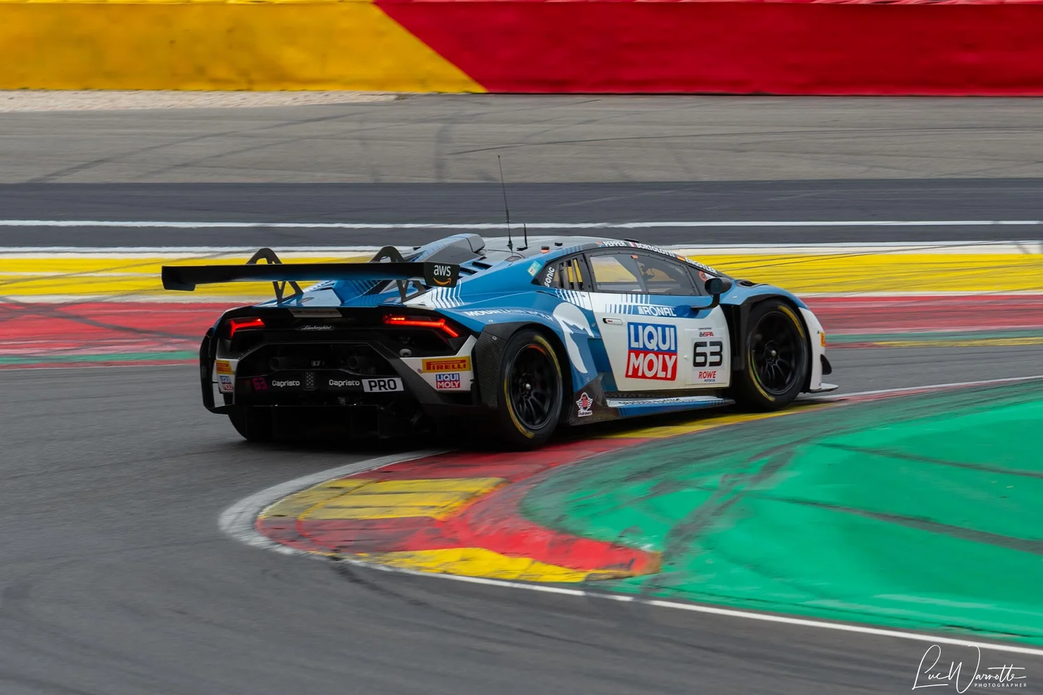Mercedes-AMG GT3 front row at Bathurst 12 hours — Car Racing Reporter