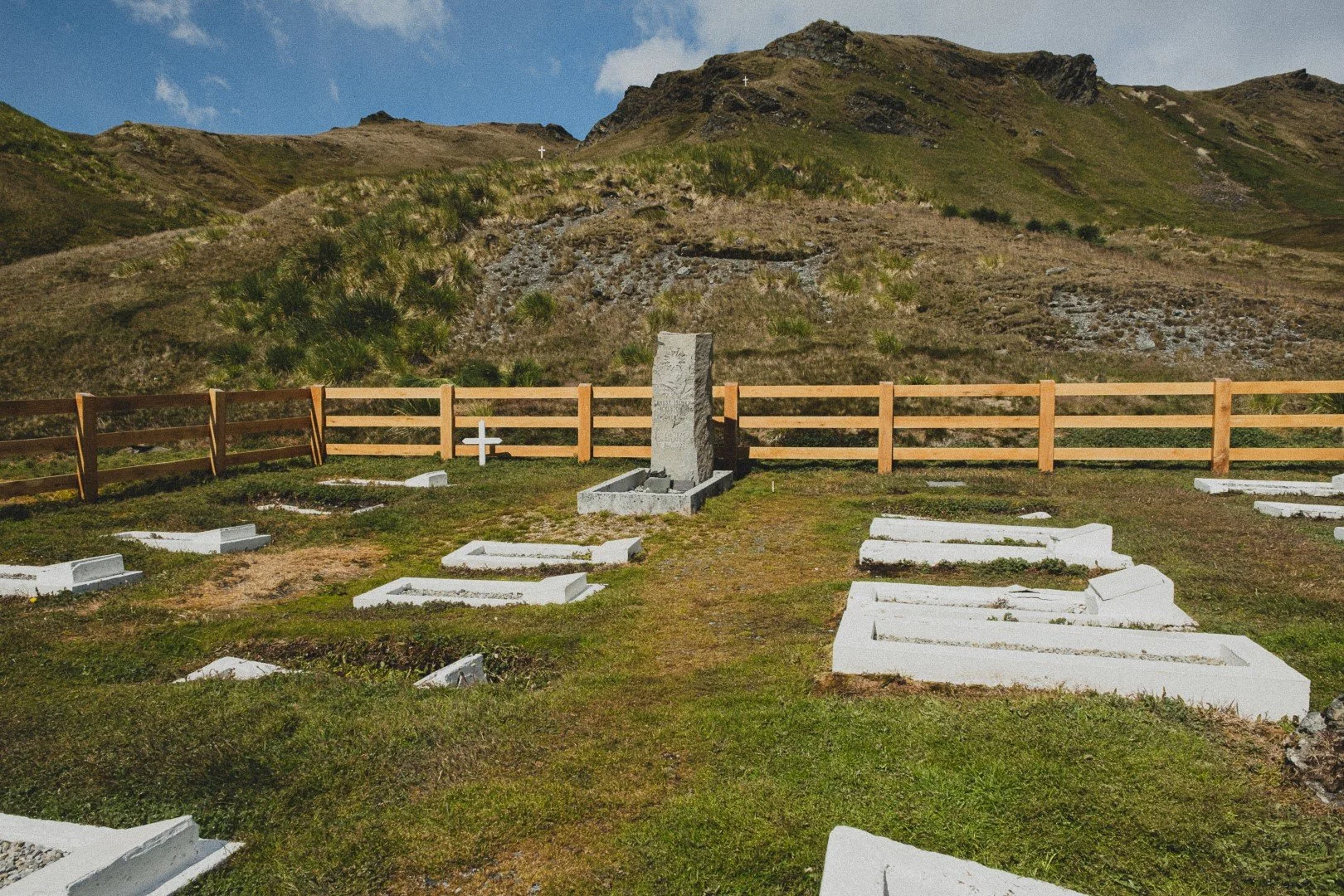 Shackleton’s views — Vinson of Antarctica & Amundsen