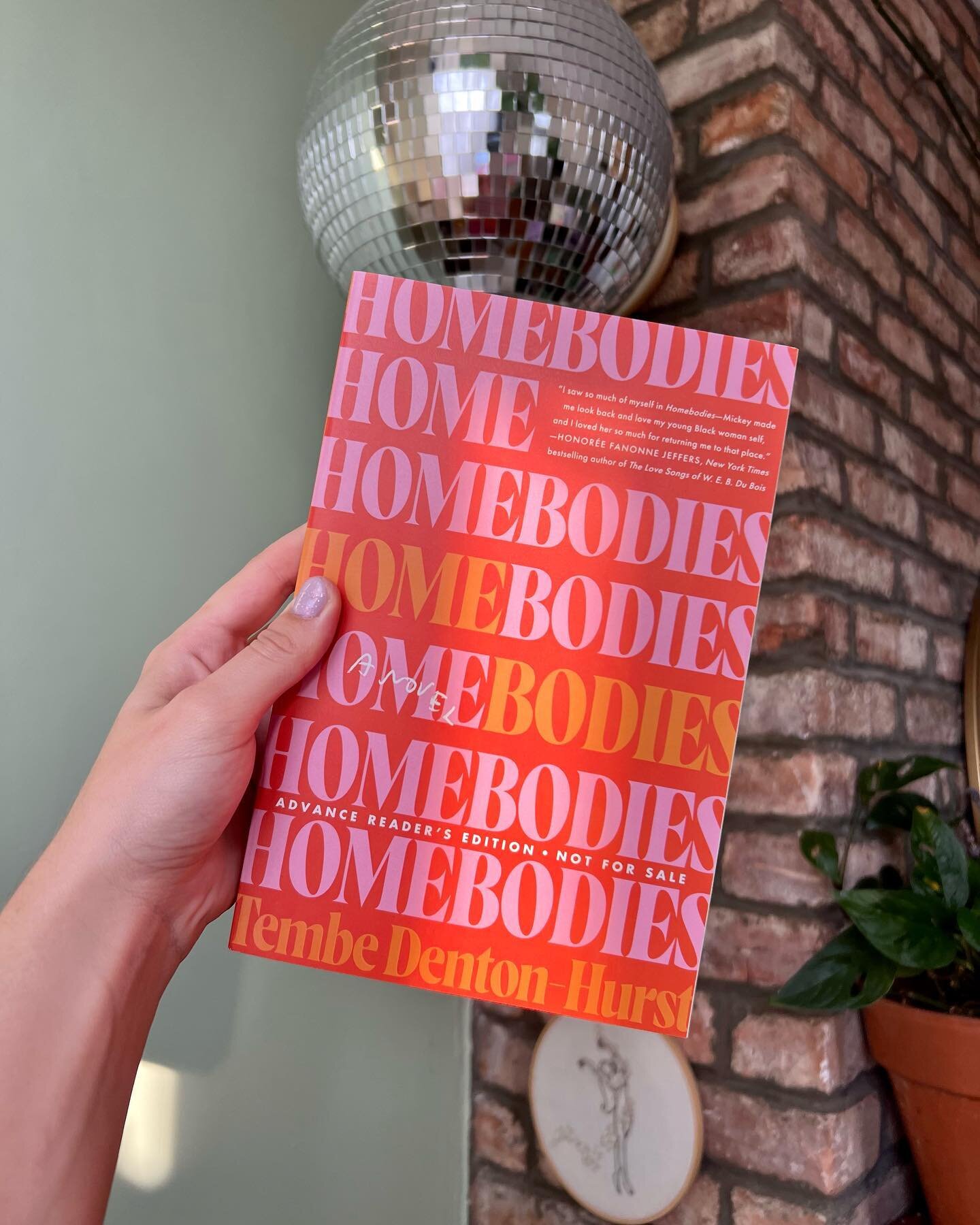 Sapph-Lit — Nina Haines