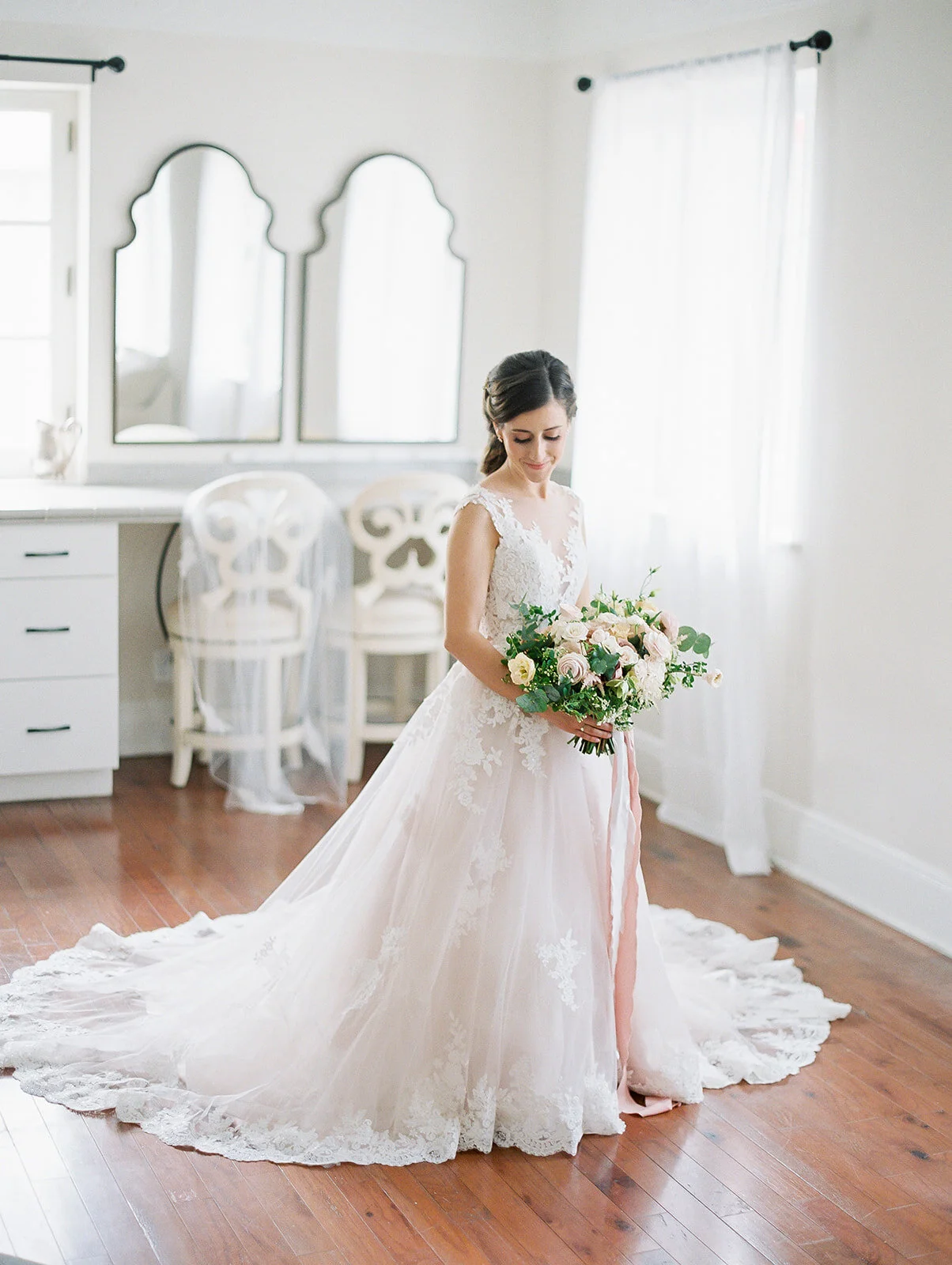 Morgan & Duke - A Romantic, French Inspired Wedding — The Historic Post ...