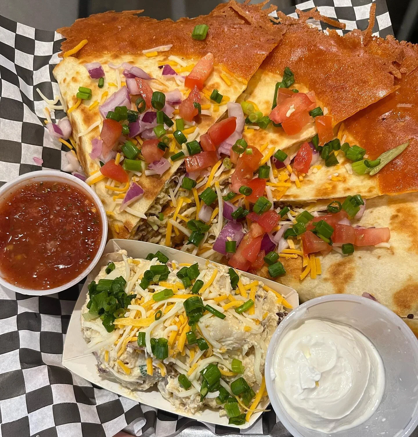 Outlaw BBQ and Cater Market