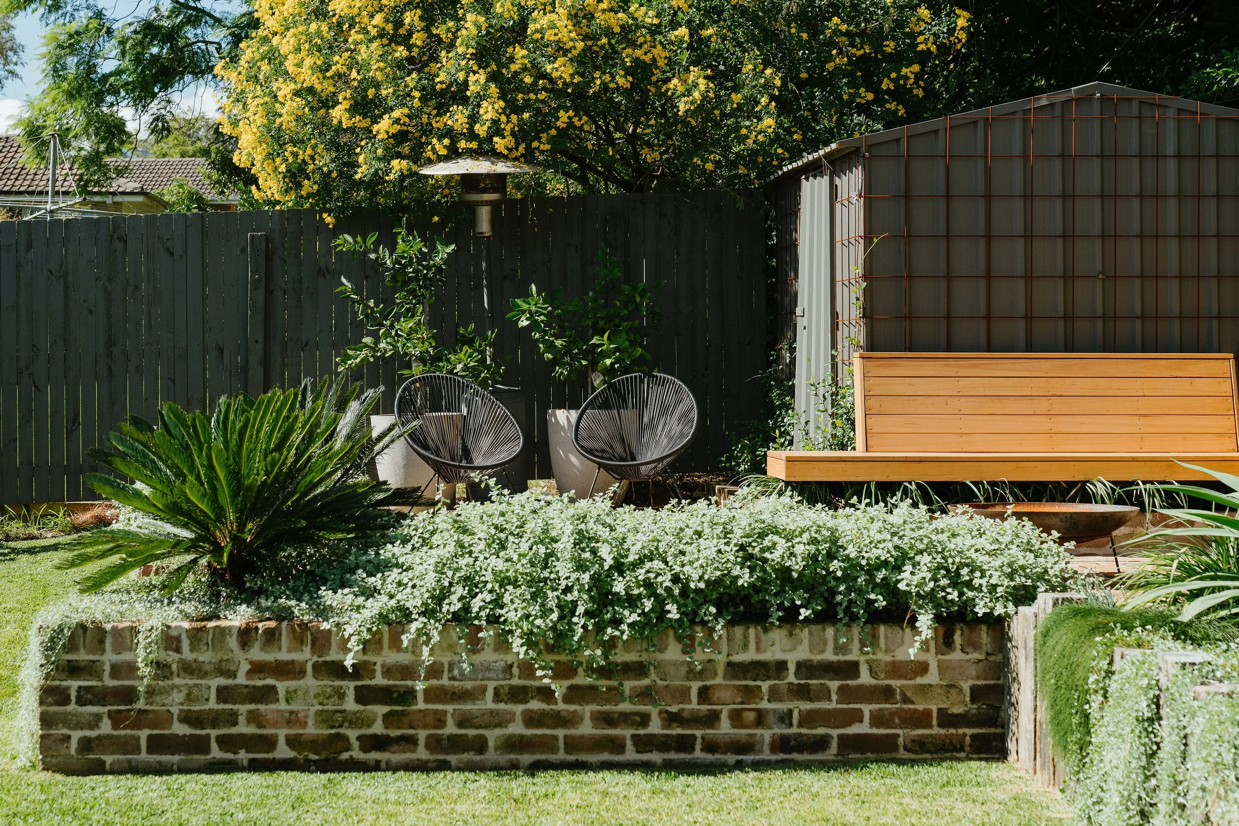 General 5 — Outdoor Escape Landscaping