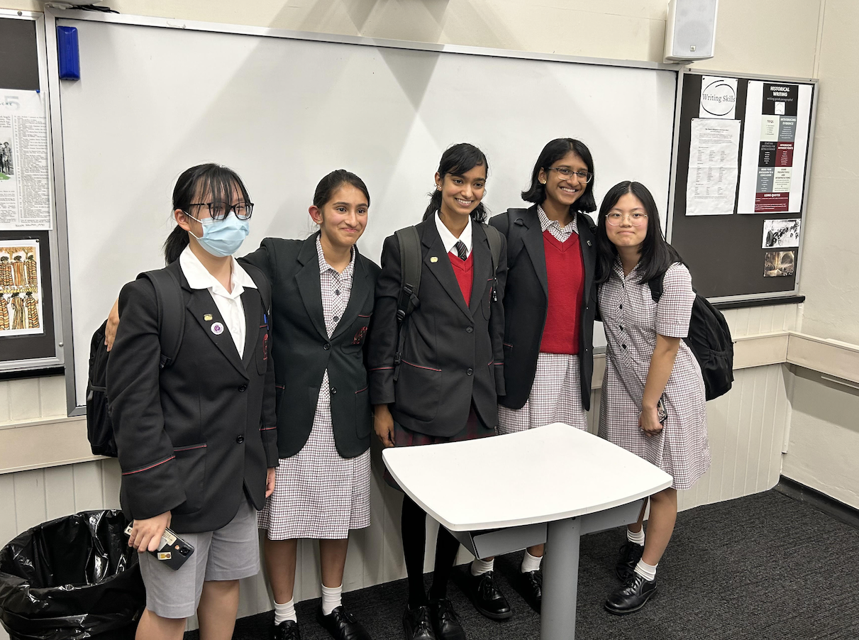 Debaters Association of Victoria Competition — The Mac.Robertson Girls ...