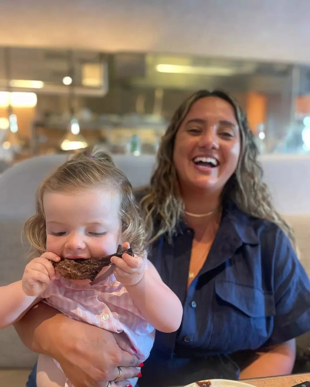 Sydney's Famous Steak & Ribs Restaurants - Hurricane's Grill & Bar