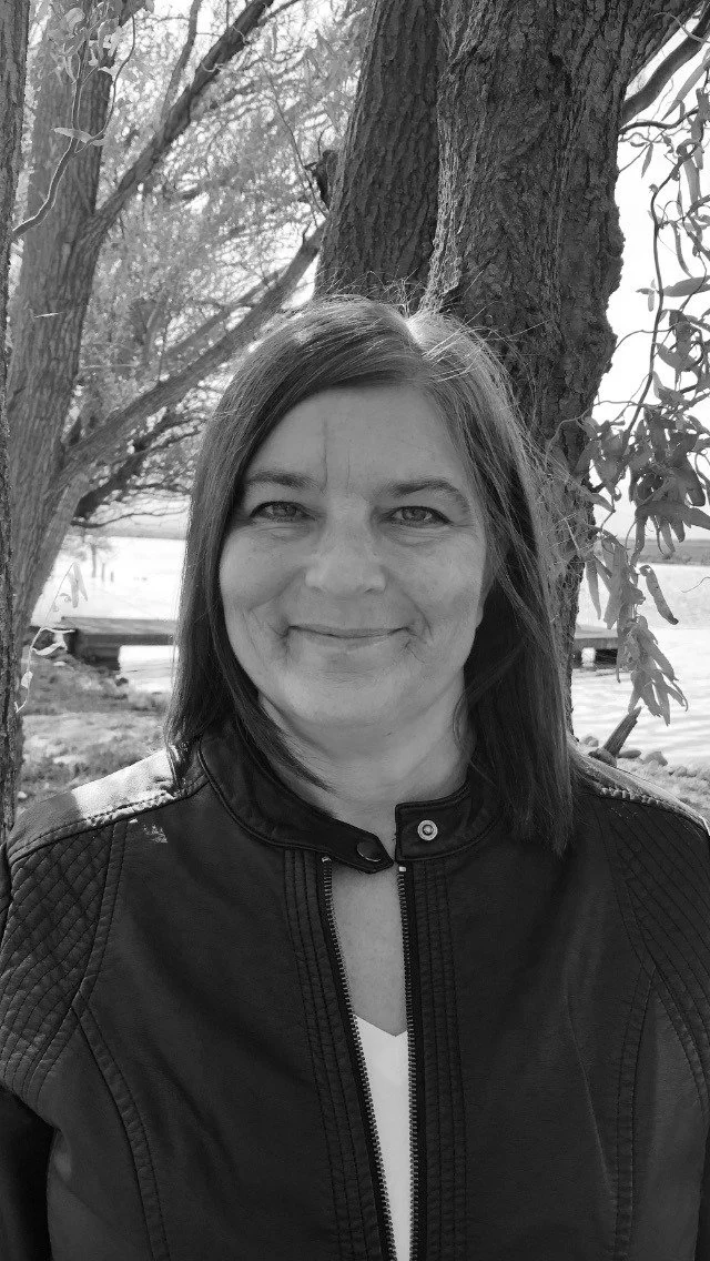 Meet Our Therapists — Resolvve