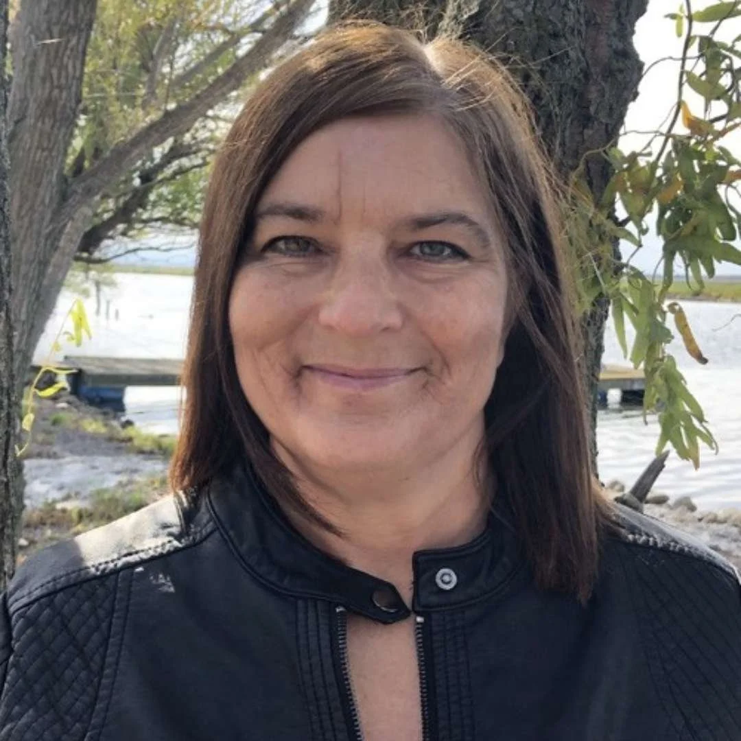 Kim Rau — Resolvve