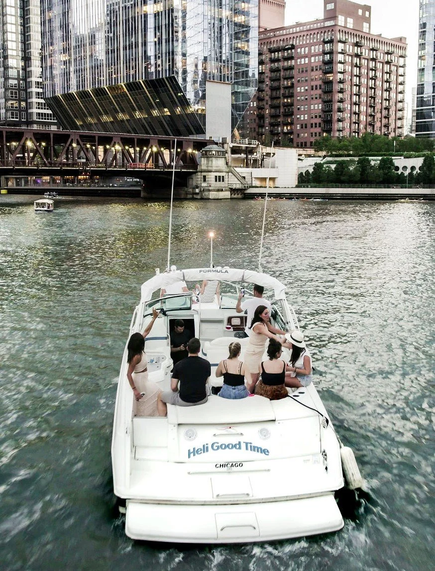 The Chicago Captain Chicago Boat Charter