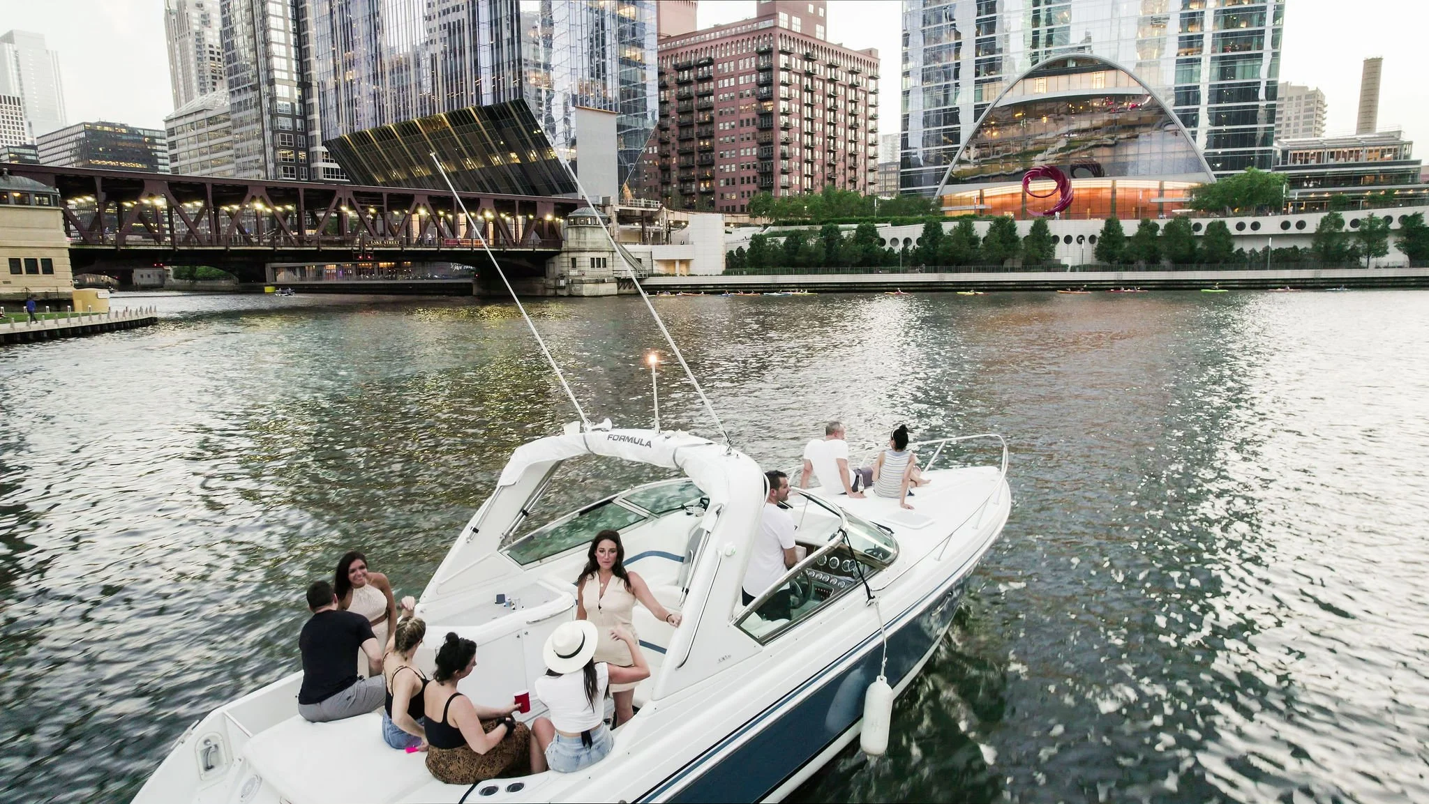 The Chicago Captain Chicago Boat Charter