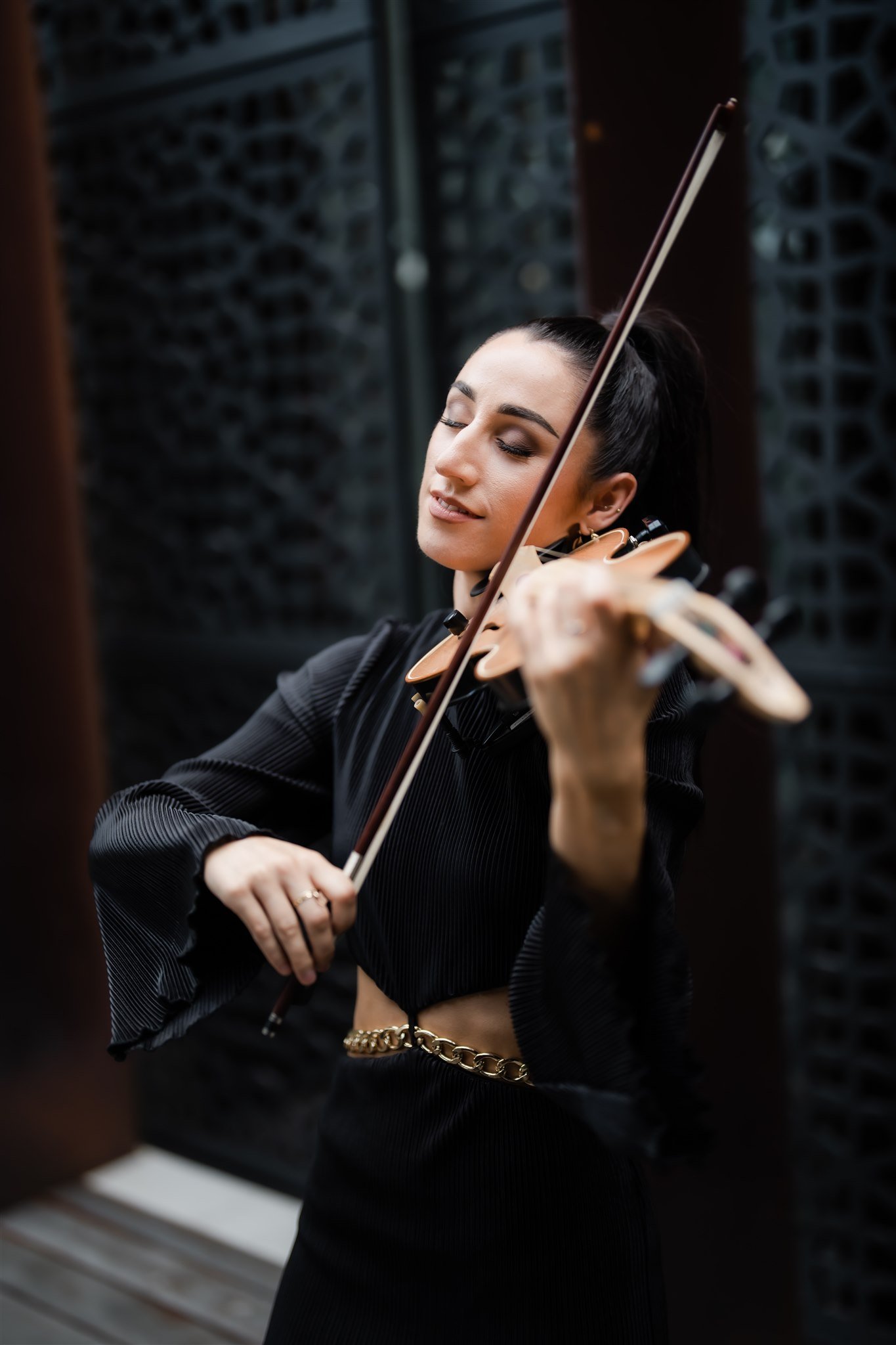 Award-Winning Australian Violinist & Entertainer — Evangeline Victoria ...