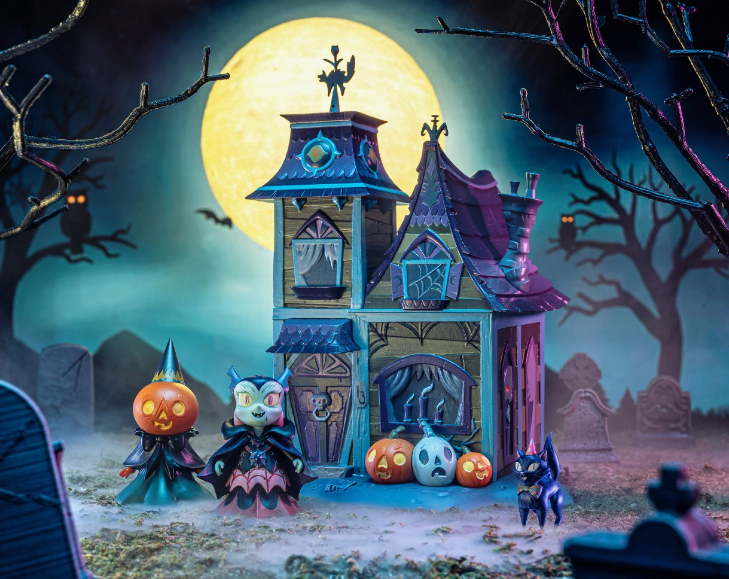 Art Toys & Objects — Stephanie Buscema — The Art of Stephanie Buscema