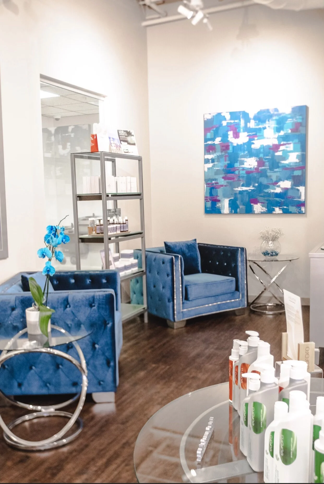 ABOUT US — Lee Graves Salon