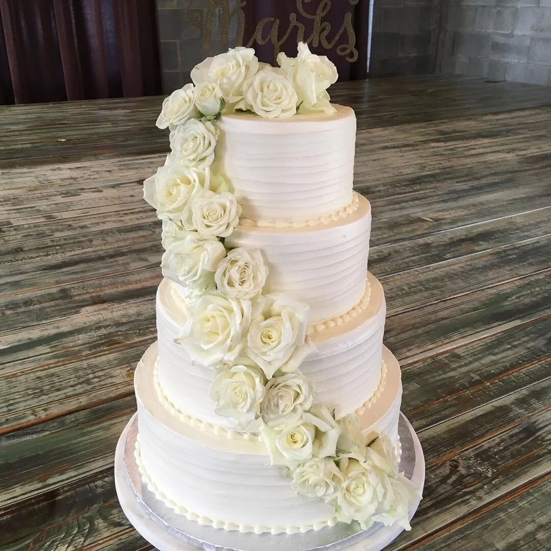 B'zzz Custom Cakes | Fort Mill Cupcakes and Custom Cakes