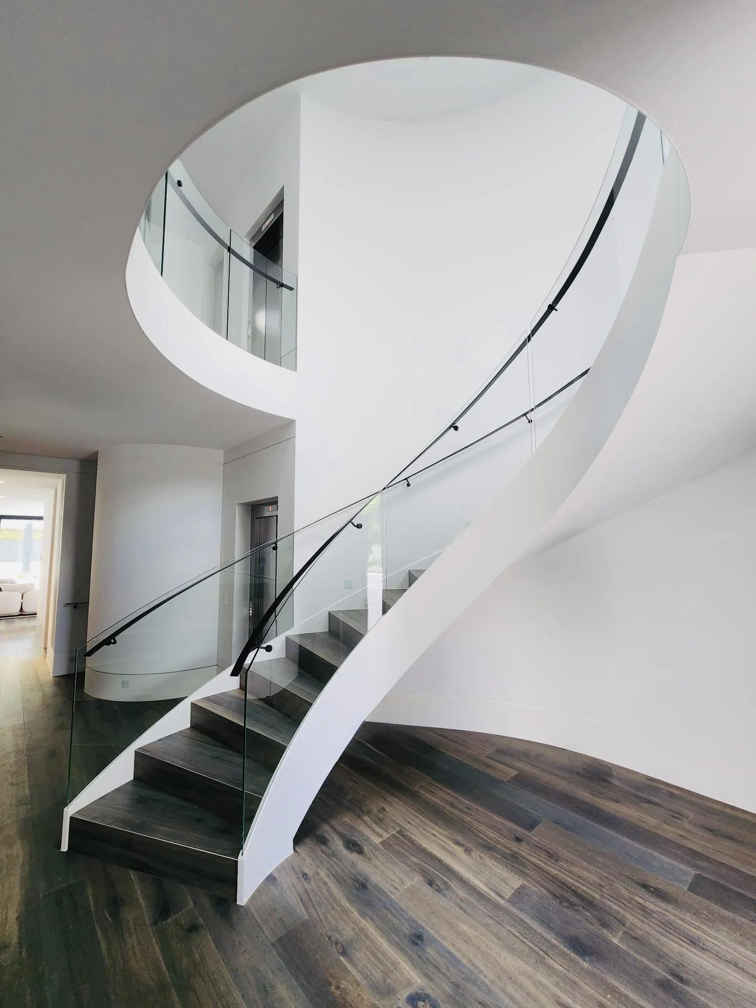 Stylish Glass Pool Windows Melbourne | Tough Glass Worx — Tough Glass Worx