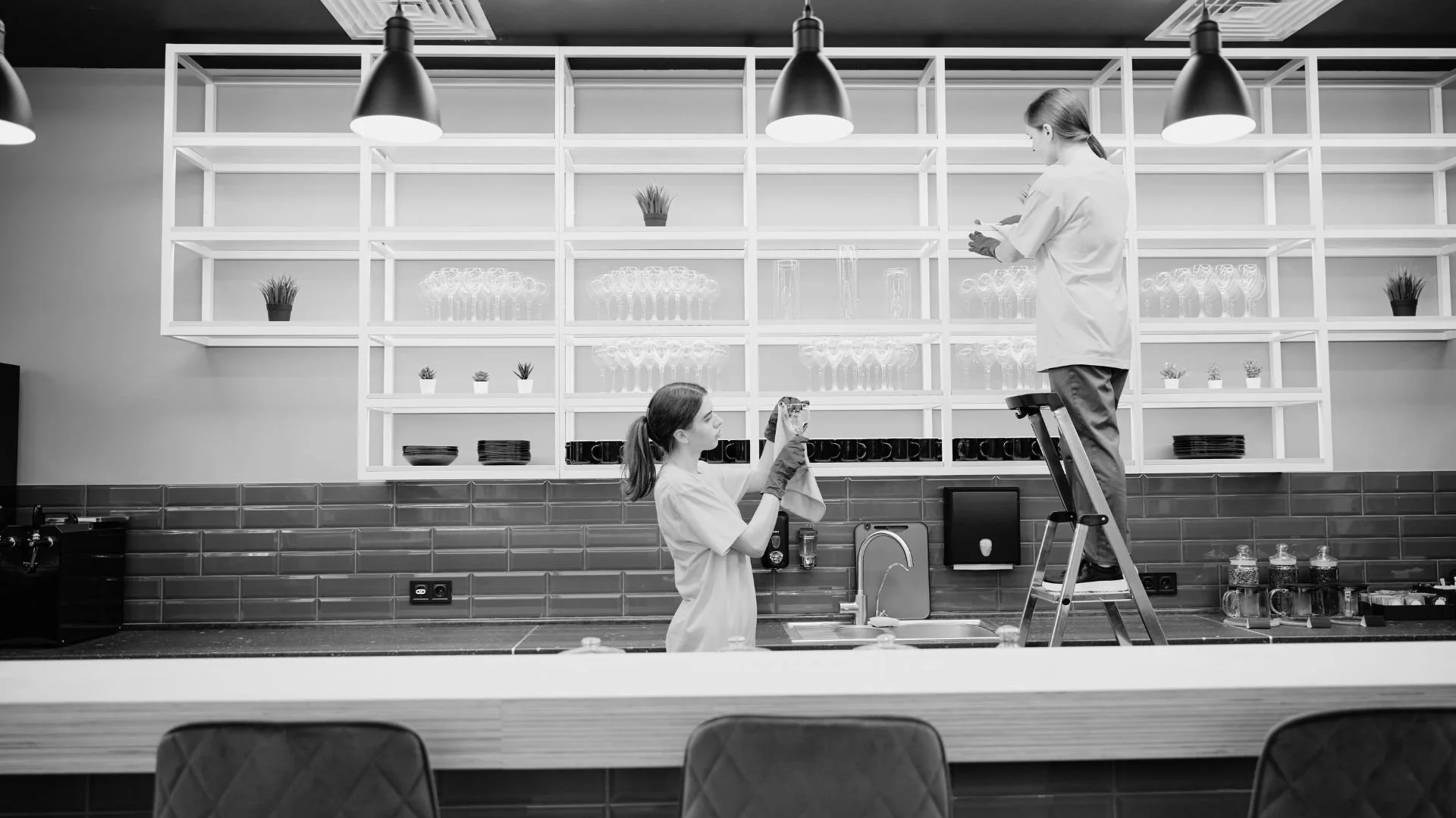 Website Visitor Behavior Analysis Case Study — Kristin Dain