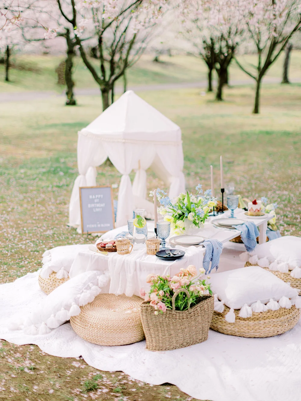 Luxury Picnics — Picnic in Bloom