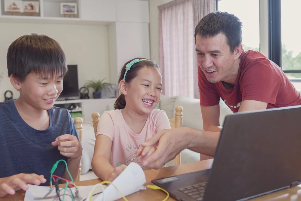 How Parents Can Support Children in Remote Learning — Be Strong Families