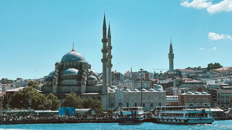 Working Remotely in Istanbul, Turkey (Digital Nomad Travel Guide)