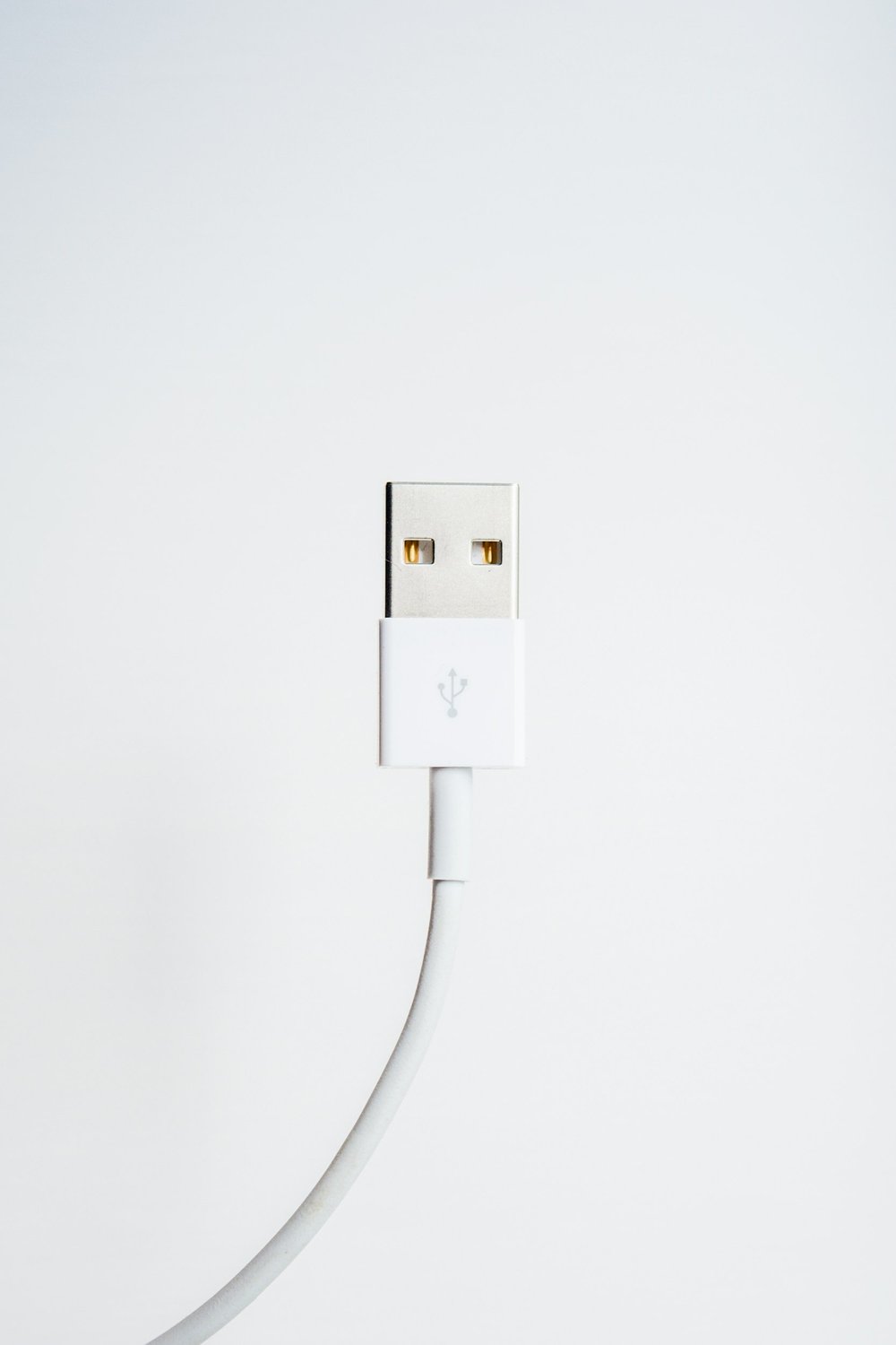 How to Charge iPhone 15 – Everything You Need to Know