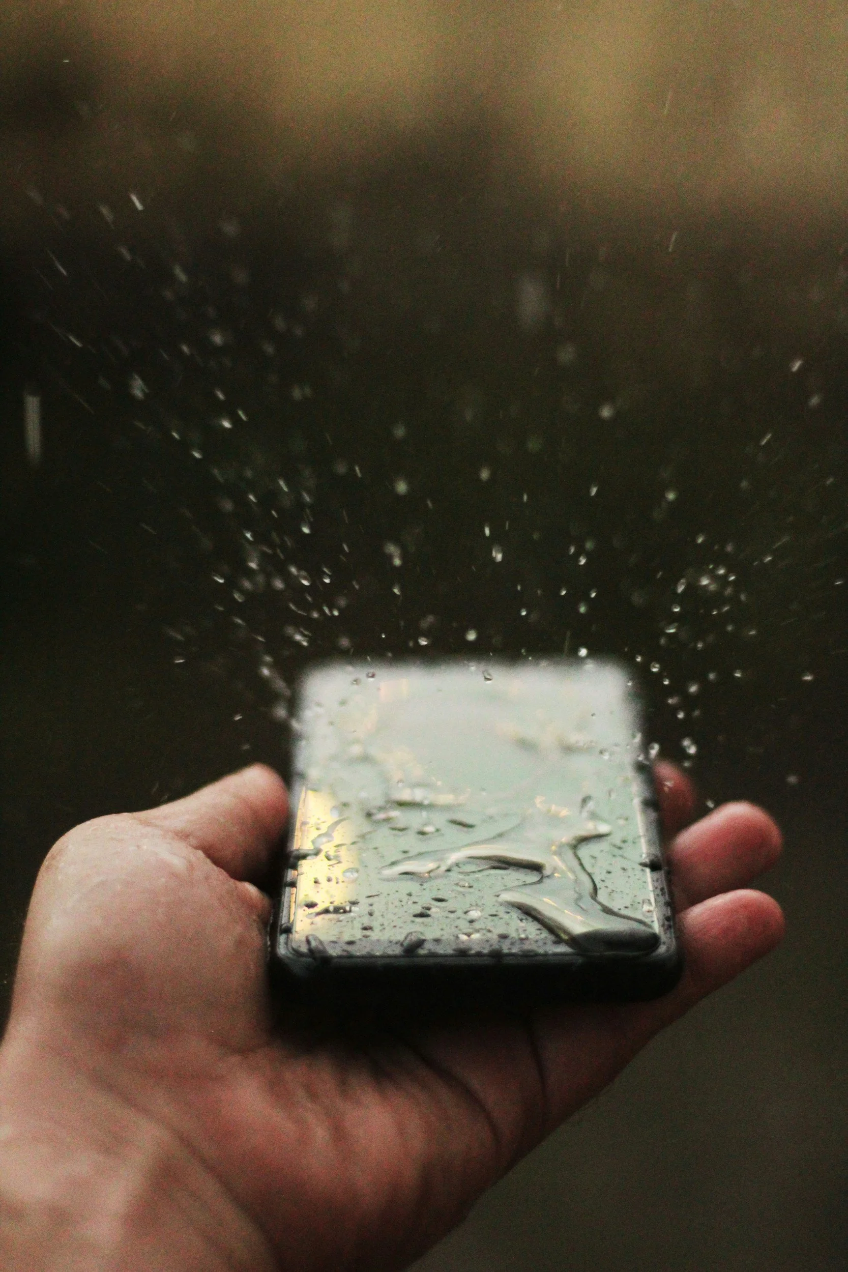 Is Google Pixel 7 Waterproof? – What You Need to Know