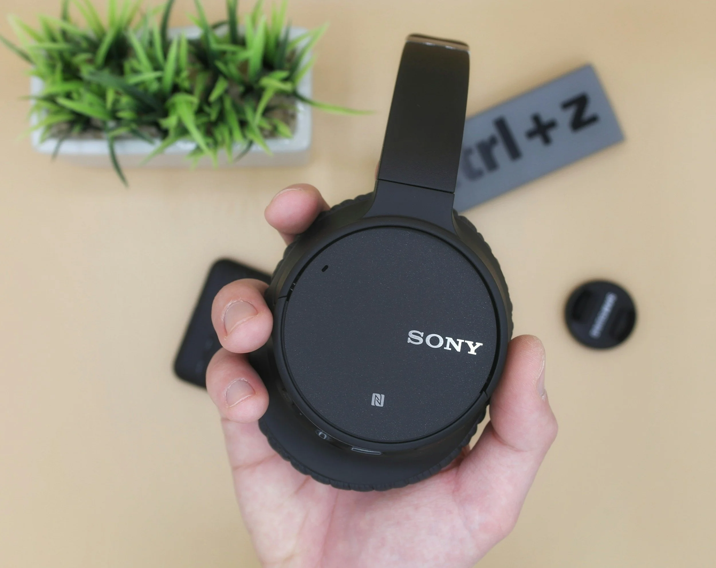 How to Connect Sony Headphones to MacBook