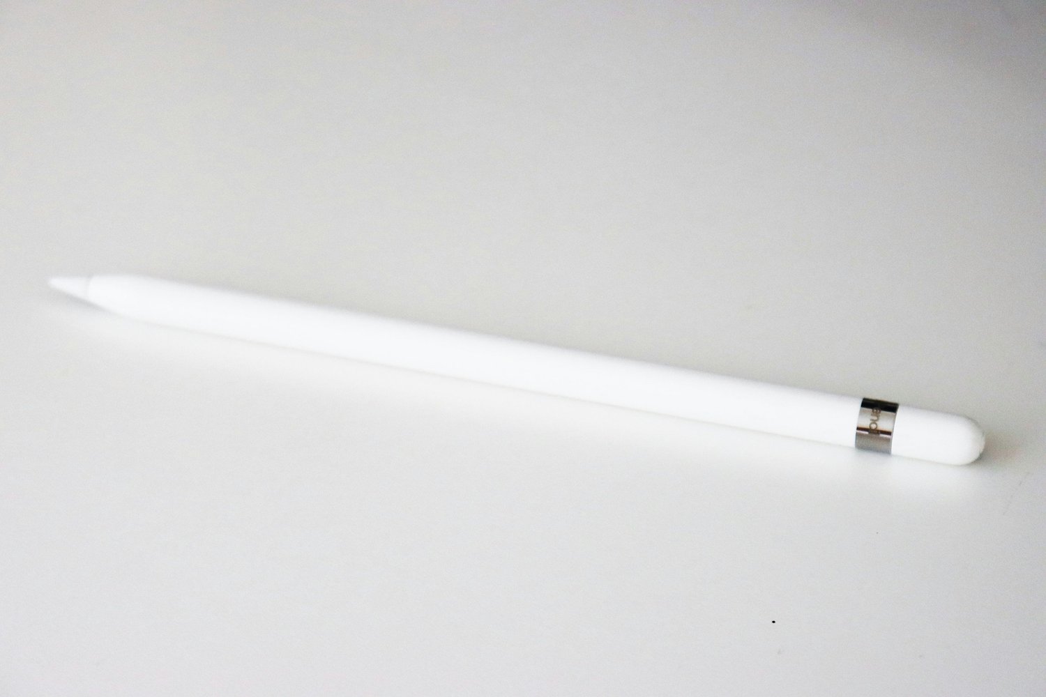 How to Charge Apple Pencil Gen 1