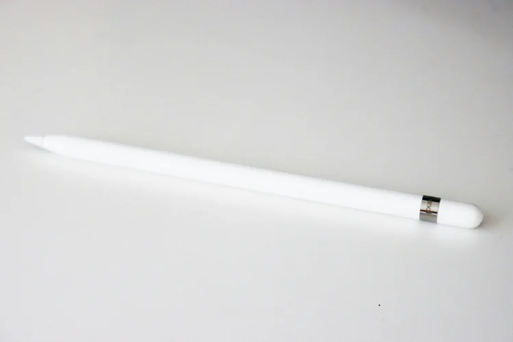 How to Charge Apple Pencil Gen 1