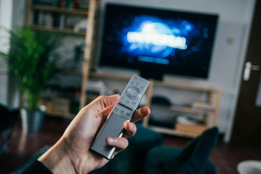 How to Connect a Samsung TV to Wi-Fi